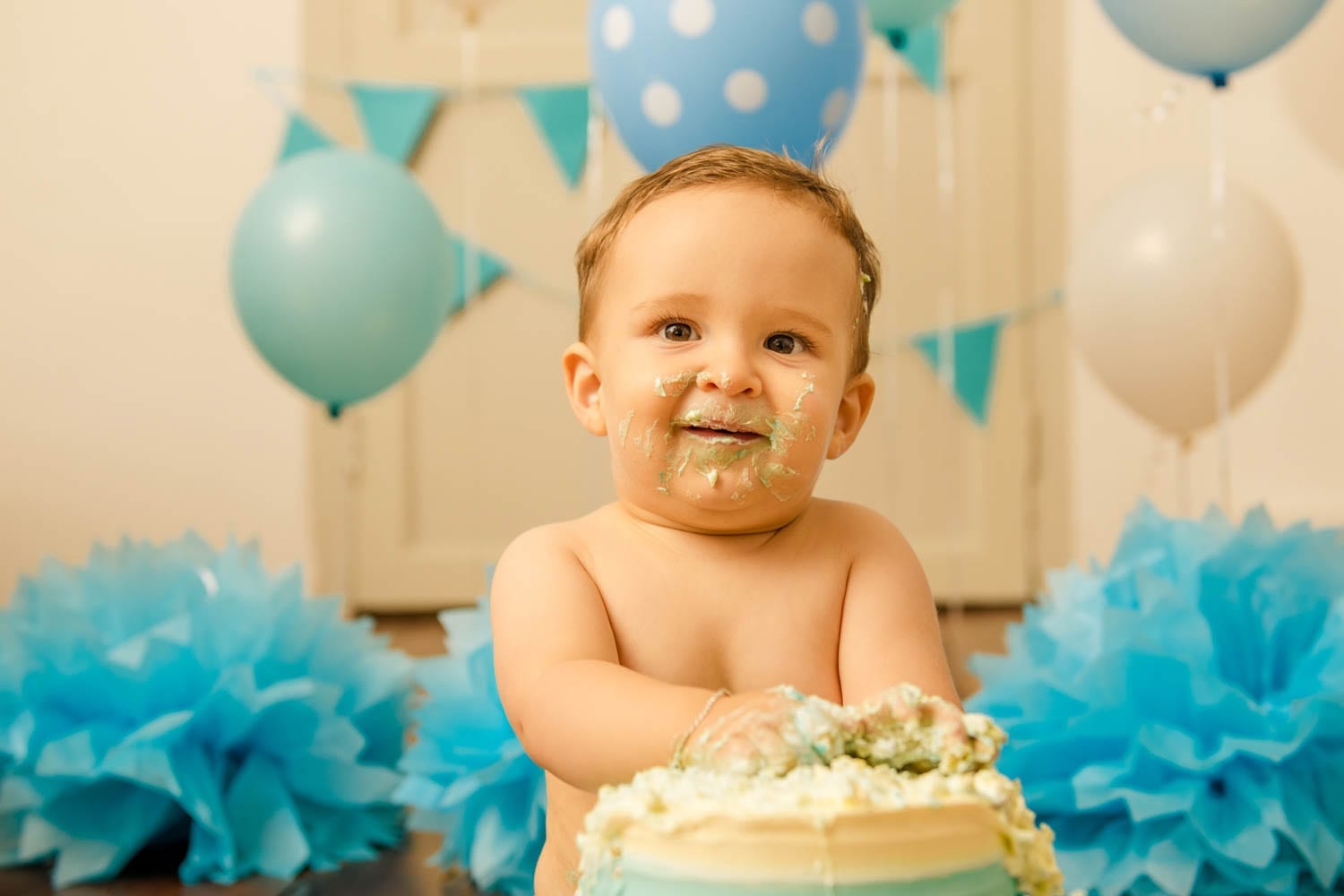 Baby-Cake-Smash-Photography-Singapore-happy-toddler-eating-cake | White ...